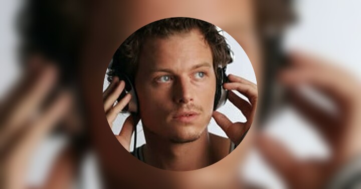 Mitch Crown - Nghe nhạc và Tải bài hát, album, MV mới nhất trên Zing MP3