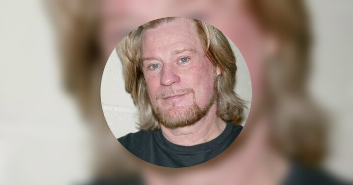 Daryl Hall - Nghe nhạc và Tải bài hát, album, MV mới nhất trên Zing MP3