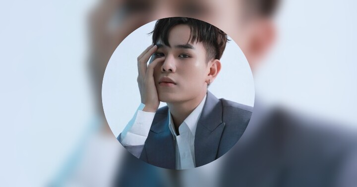 Dee Trần - Nghe nhạc và Tải bài hát, album, MV mới nhất trên Zing MP3